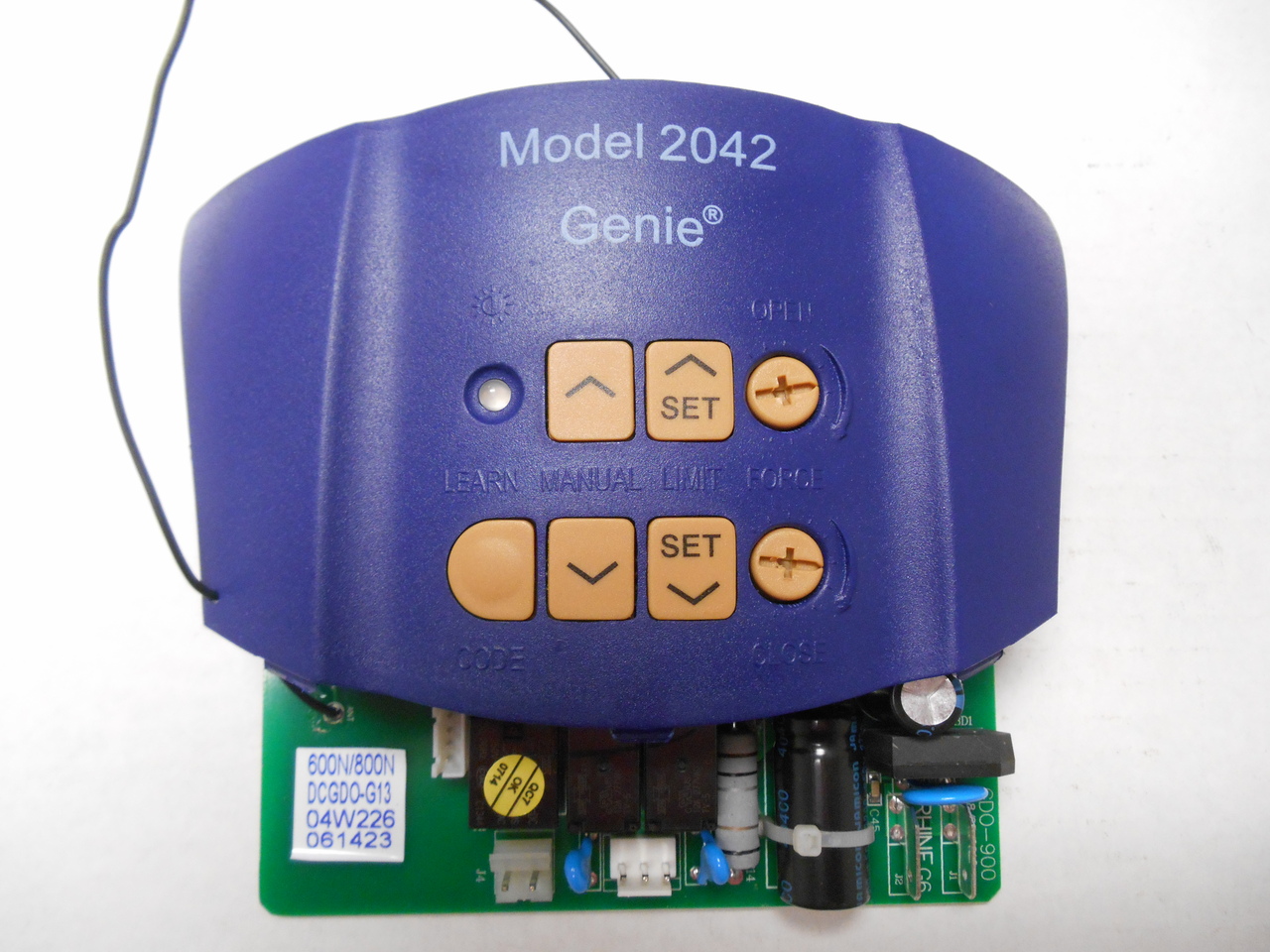 Genie 2042 Garage Door Opener Revolutionizes Home Access: Unlocking the ...