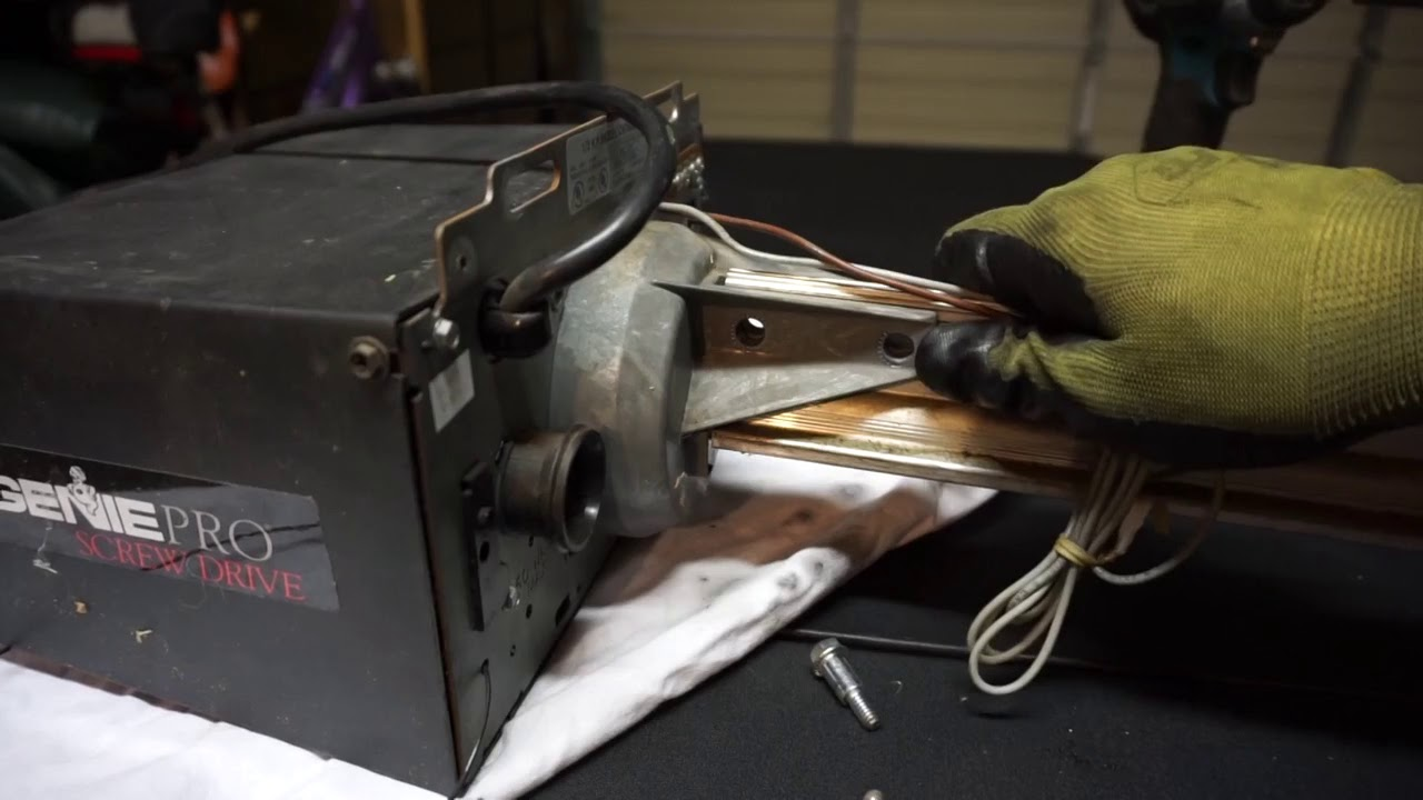 How To Fix Genie Pro Screw Drive Garage Door Opener: A Complete ...