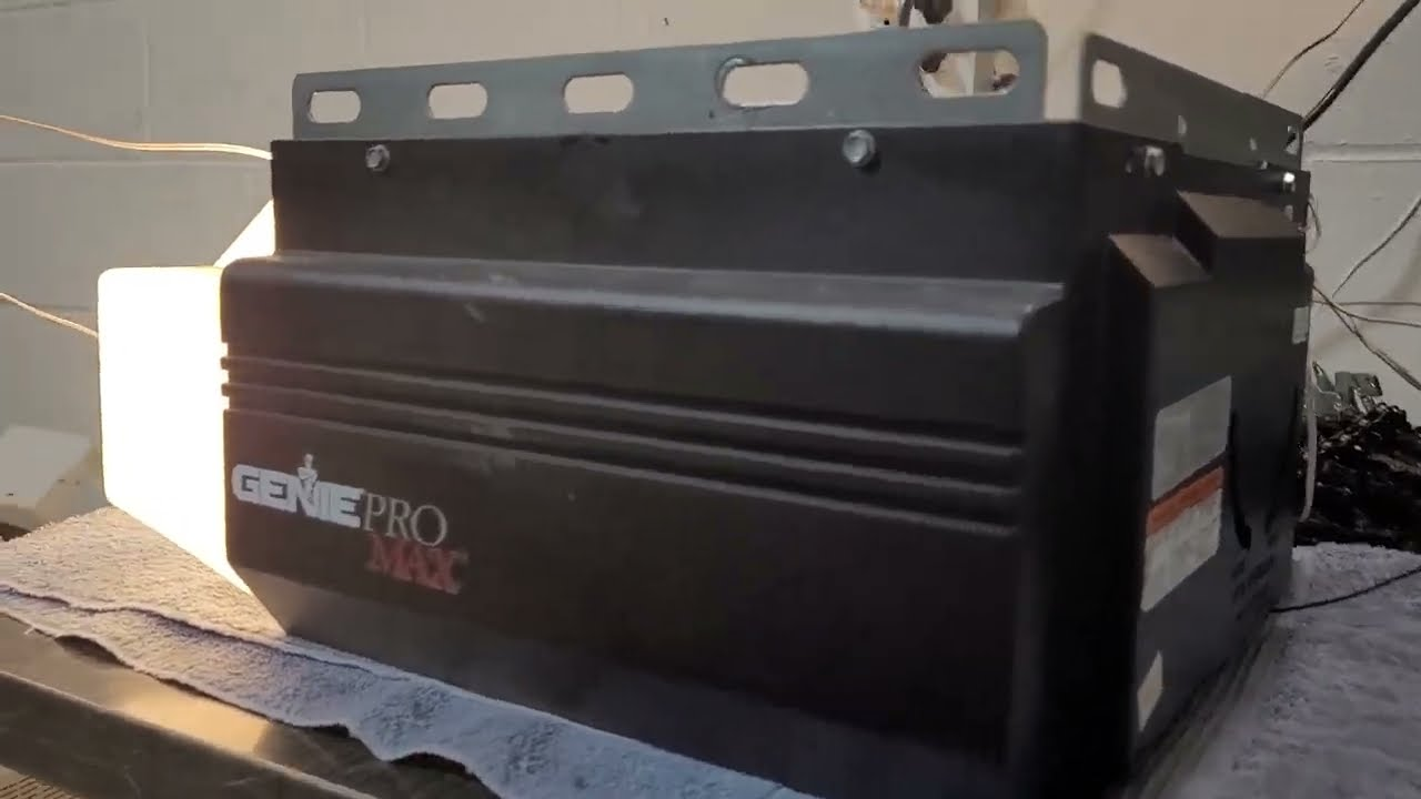 Genie Pro Max Garage Door Opener Model Pmx500Ic B: Features ...